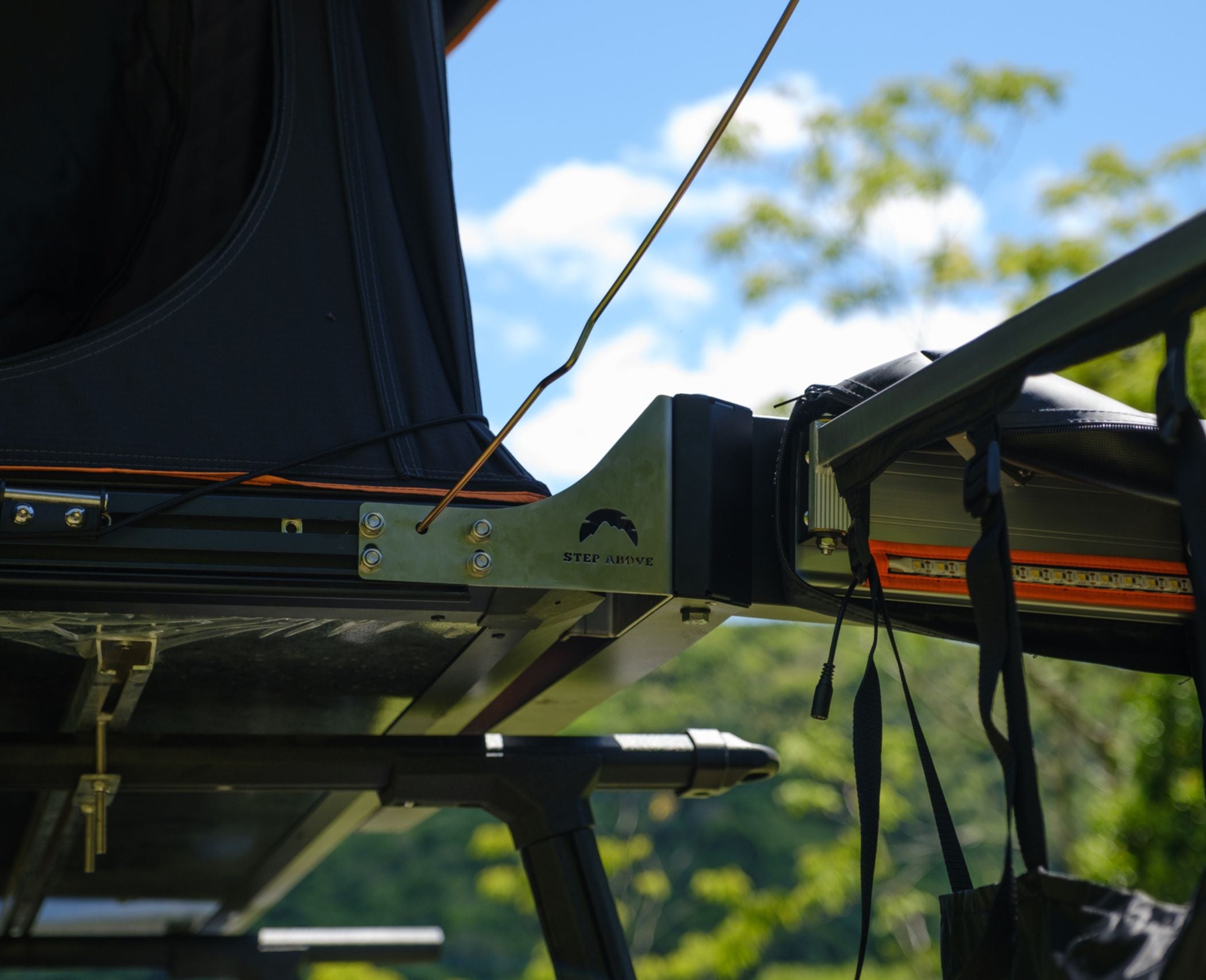 ENSUITE SWING SIDE MOUNT BRACKET + SHOWER AWNING – Step Above 4x4